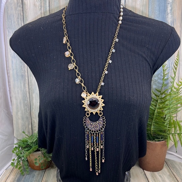 Adorned Crown Jewelry | Jewelry | Adorned Crown Artisan Assemblage ...